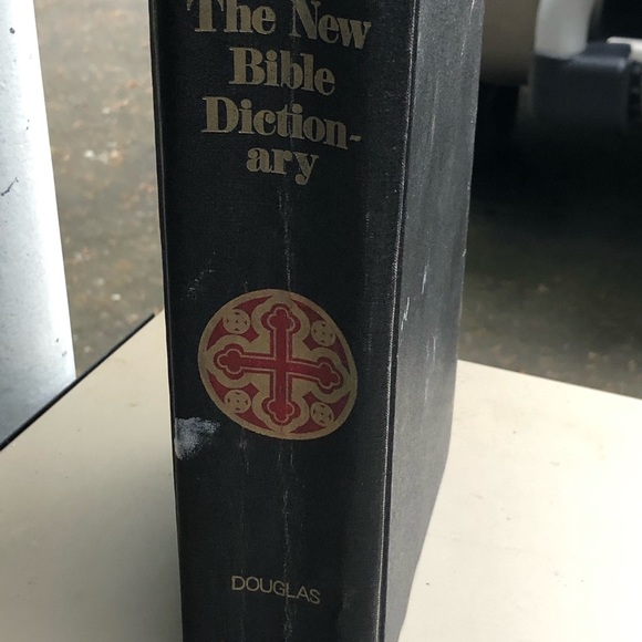 Bible | Other | The New Bible Dictionary By J D Douglas 962 | Poshmark